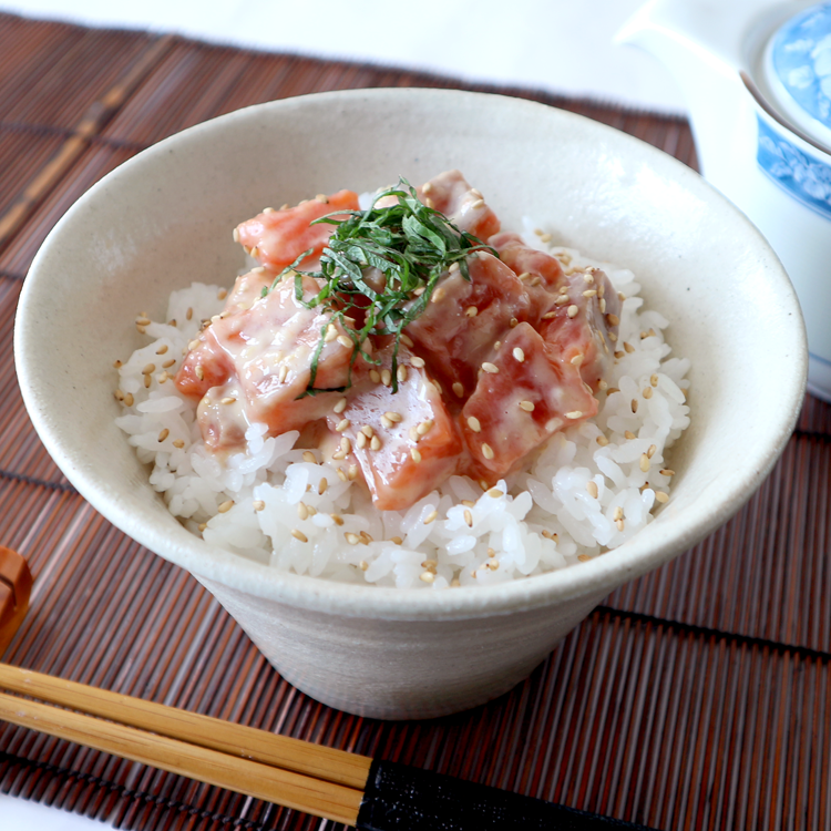 【閲覧用】紅鮭の味噌マヨ山わさび和え 200g 和食党